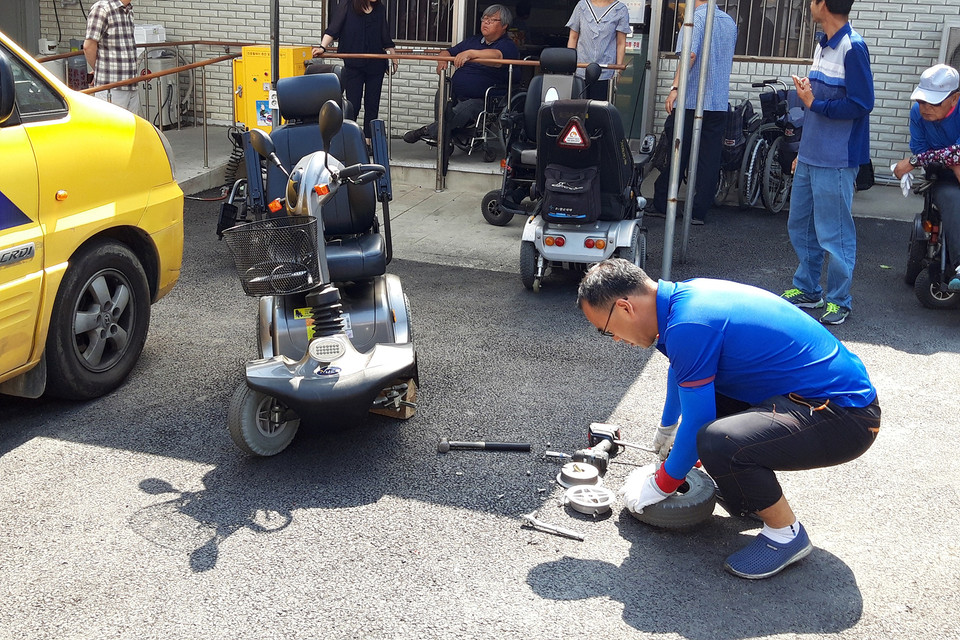 충남 아산시, 장애인 이동 편의 지원...무장애 도시 만들기 목표