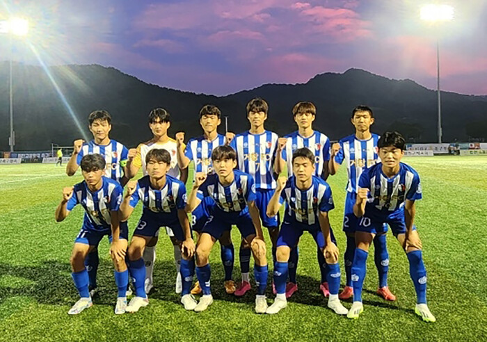 거창FC U-18팀, 2023 추계 전국고등축구대회 4강 진출 '쾌거'