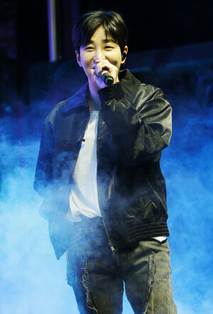 [NF포토] 딘딘, ‘심쿵 미소’(WPOP EDM Festival)